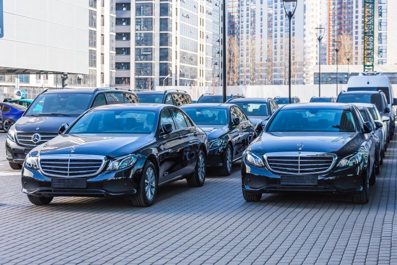 Praca w Inter Car II, autoryzowanym salonie i serwisie Mercedes-Benz ...